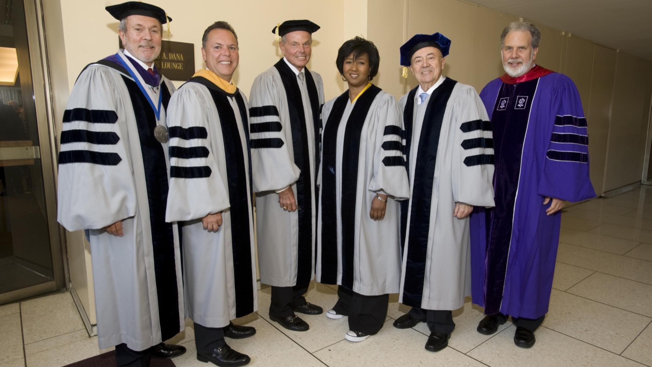 Commencement 2009: first class of NYU-Poly graduates; speakers give ...