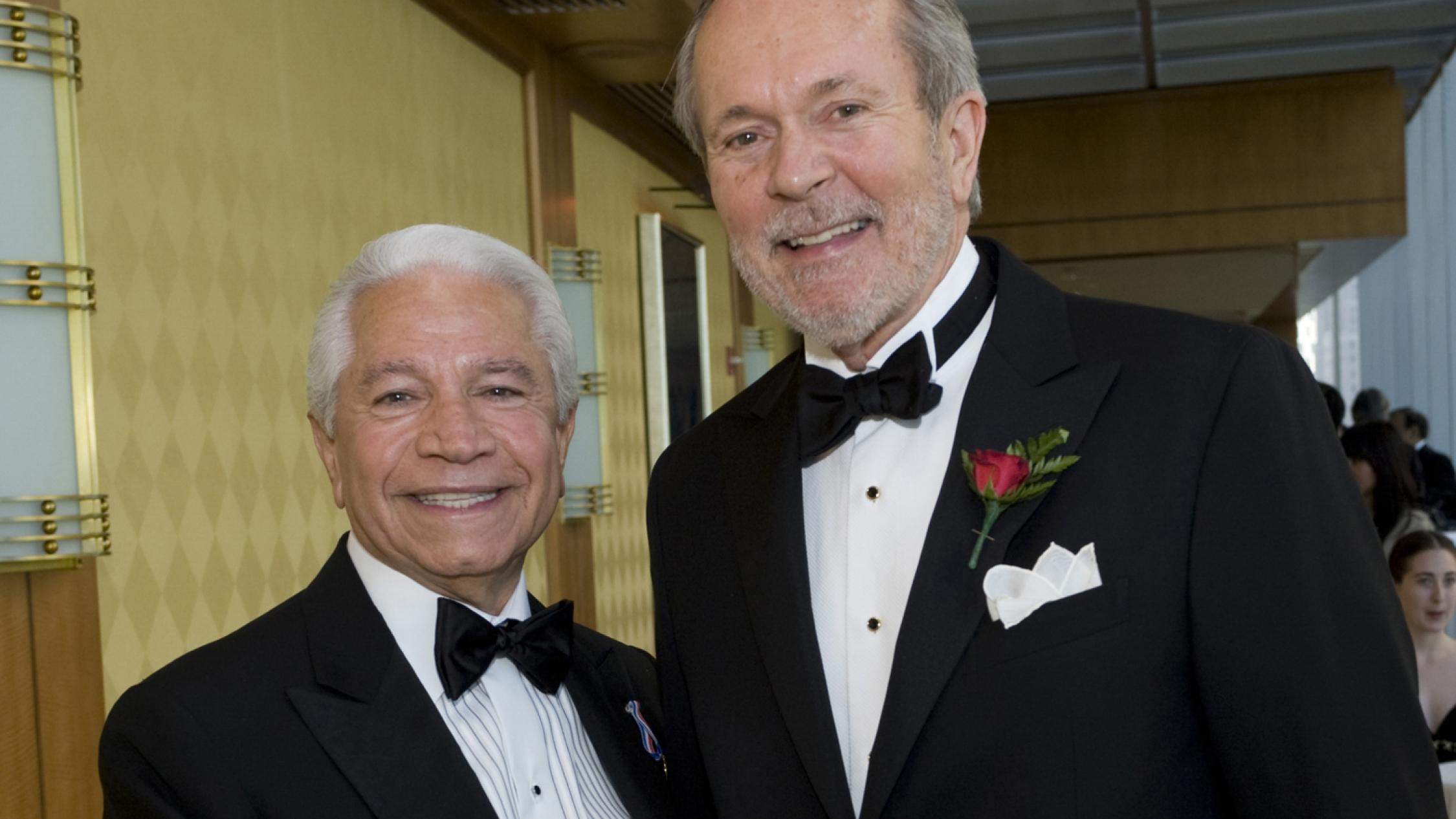 President Hultin Receives Ellis Island Medal of Honor | NYU Tandon ...