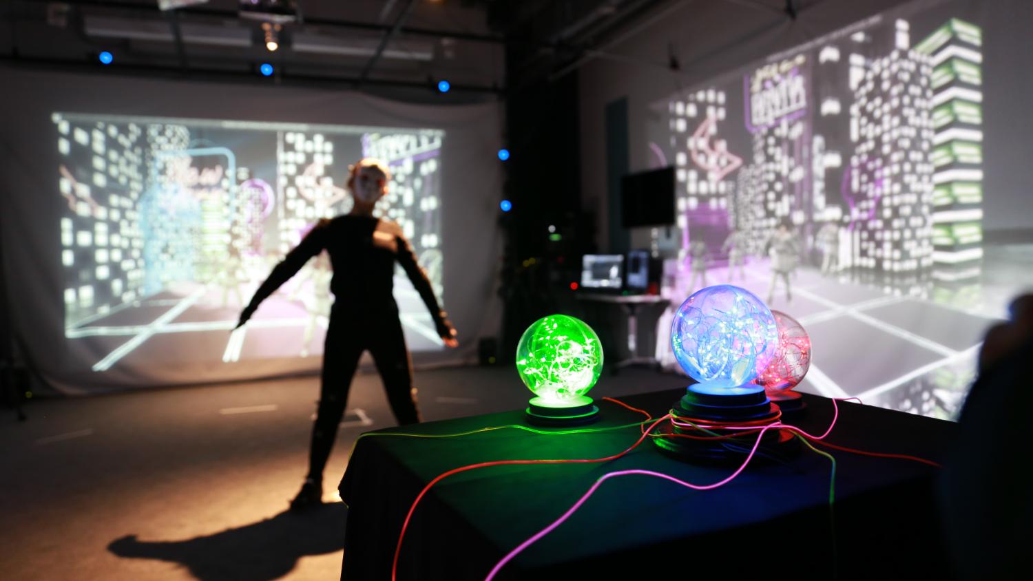 “Bodies in Motion” Melds Virtual Reality and Motion Capture Engineering ...