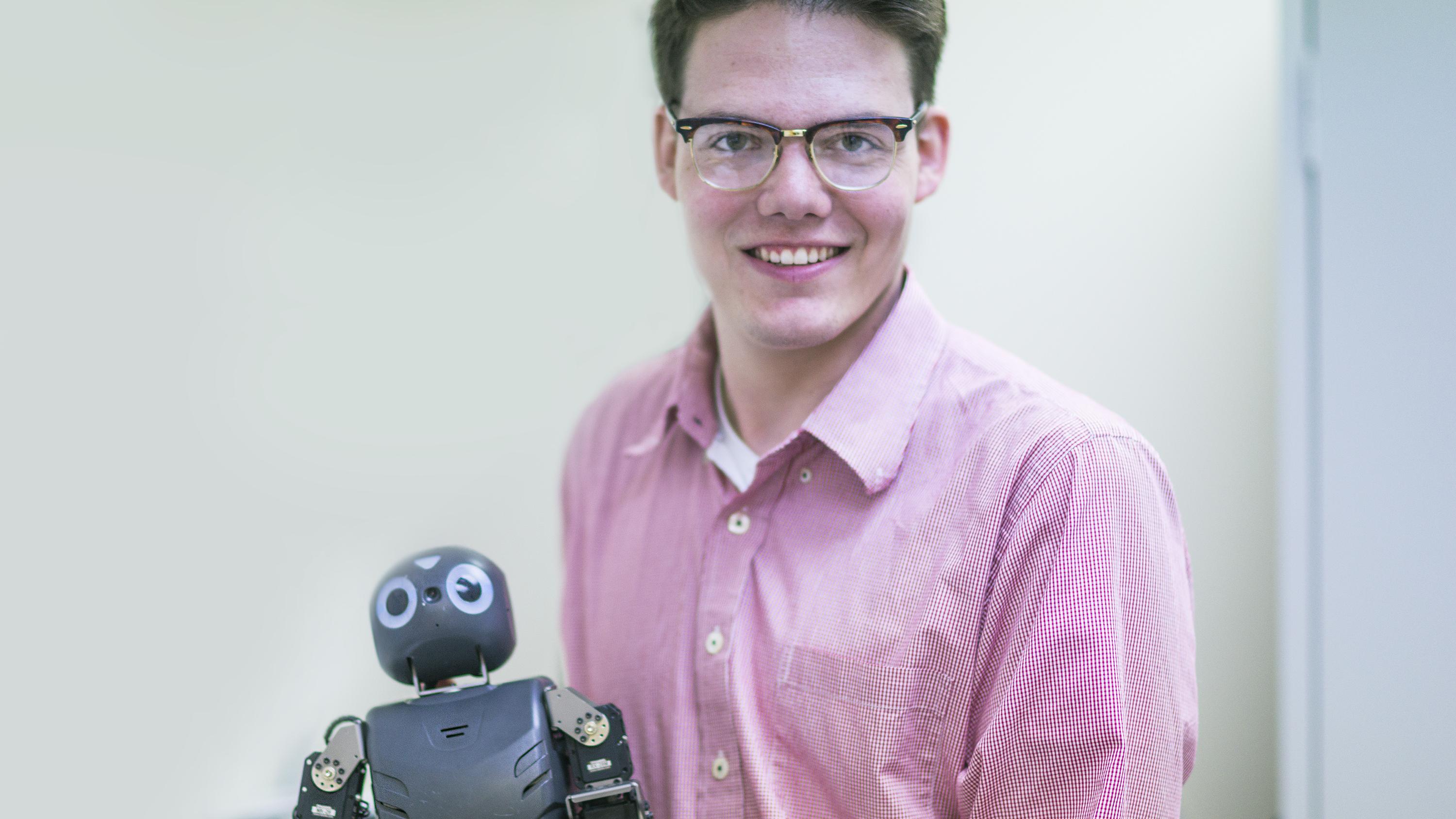 NYU Engineering Student Earns Prestigious NSF Fellowship for Wearable ...