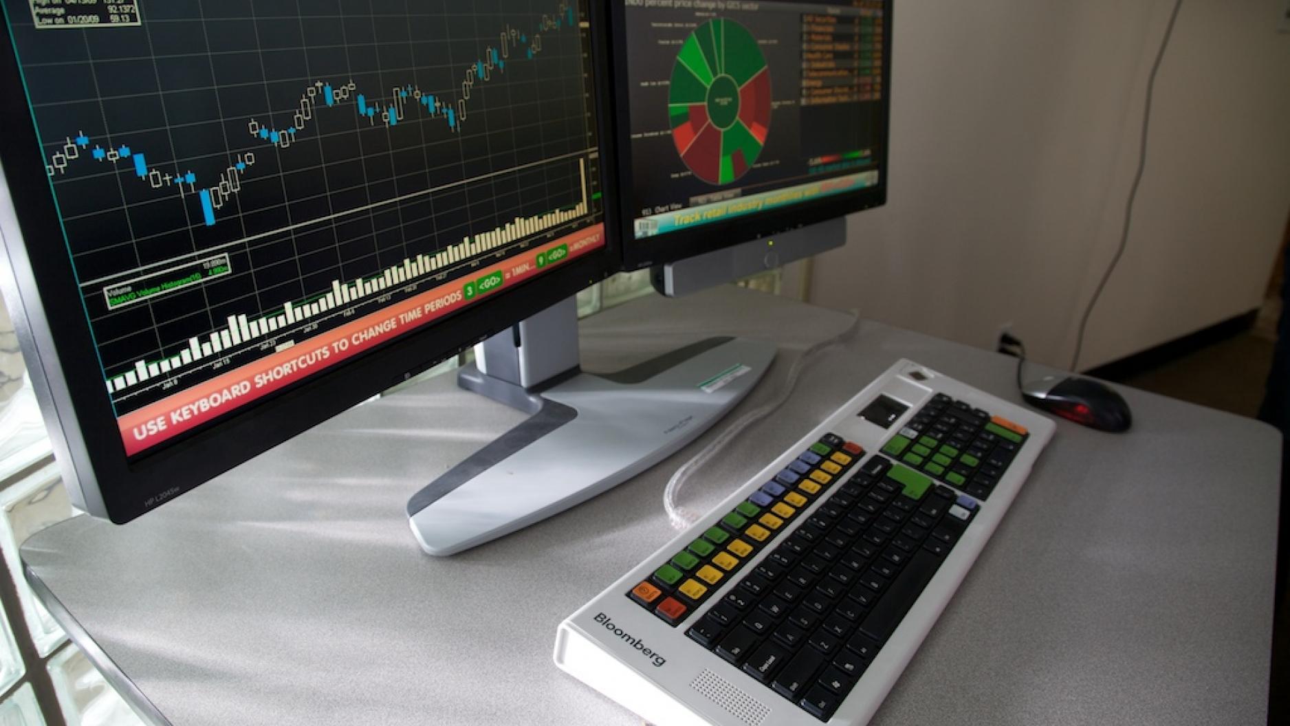 Bloomberg Terminals Strengthen Department of Finance and Risk ...