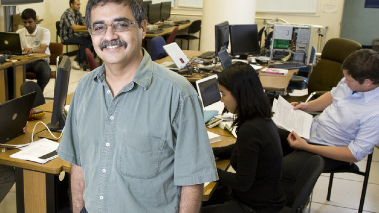 Optics and Photonics Society Honors Nasir Memon | NYU Tandon School of ...